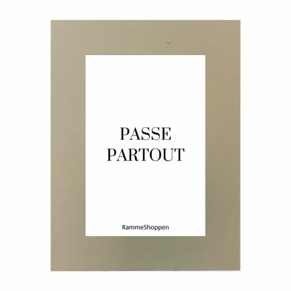 Concrete Passepartout|Bräunlich/graues Passepartout mit weißem Kern ...